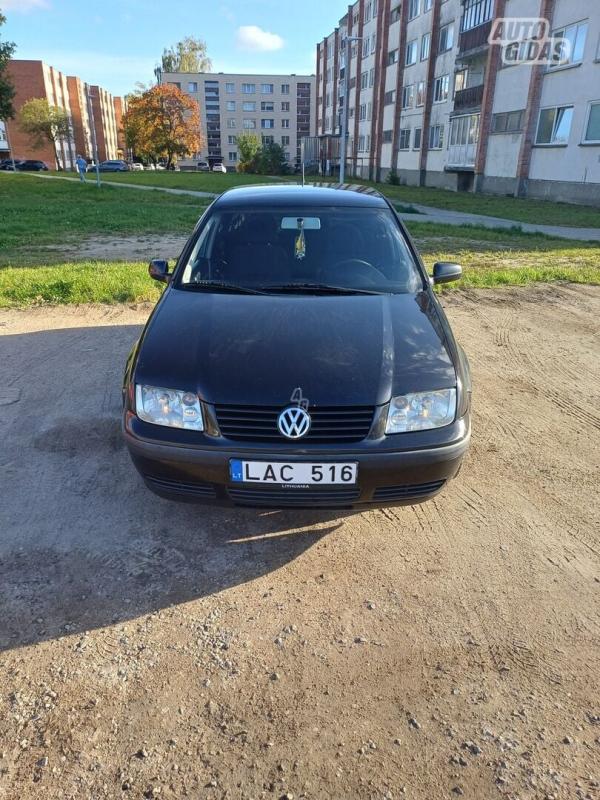 Фольксваген Бора 1999 в Алитус на AUTOMOTO.COM.LV Фольксваген Бора 1999 в Алитус, объемом двигателя 1.90 л и пробегом 320 тыс. км за 700 €, фото 4 на AUTOMOTO.COM.LV