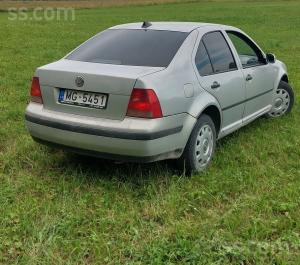 Volkswagen Bora 2000 in Aizkraukle, with an engine capacity of 1.90 L and mileage of 378 thousand km for 1150 €, photo 3 on AUTOMOTO.COM.LV
