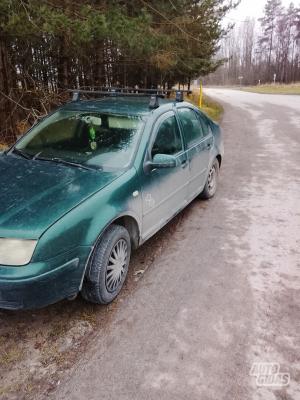 Volkswagen Bora 2000 in Kaunas, with an engine capacity of 1.60 L and mileage of 331 thousand km for 249 €, photo 2 on AUTOMOTO.COM.LV