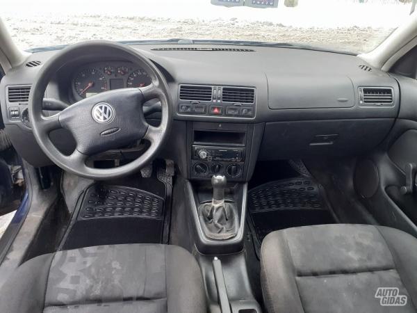 Volkswagen Bora 2000 Kauņa, ar dzinēja tilpumu 1.90 L un nobraukumu 288 tūkst. km par 990 €, foto 10 vietnē AUTOMOTO.COM.LV