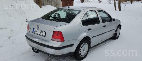 Volkswagen Bora 2000 in Preili, with an engine capacity of 1.90 L and mileage of 260 thousand km for 1550 €, photo 4 on AUTOMOTO.COM.LV