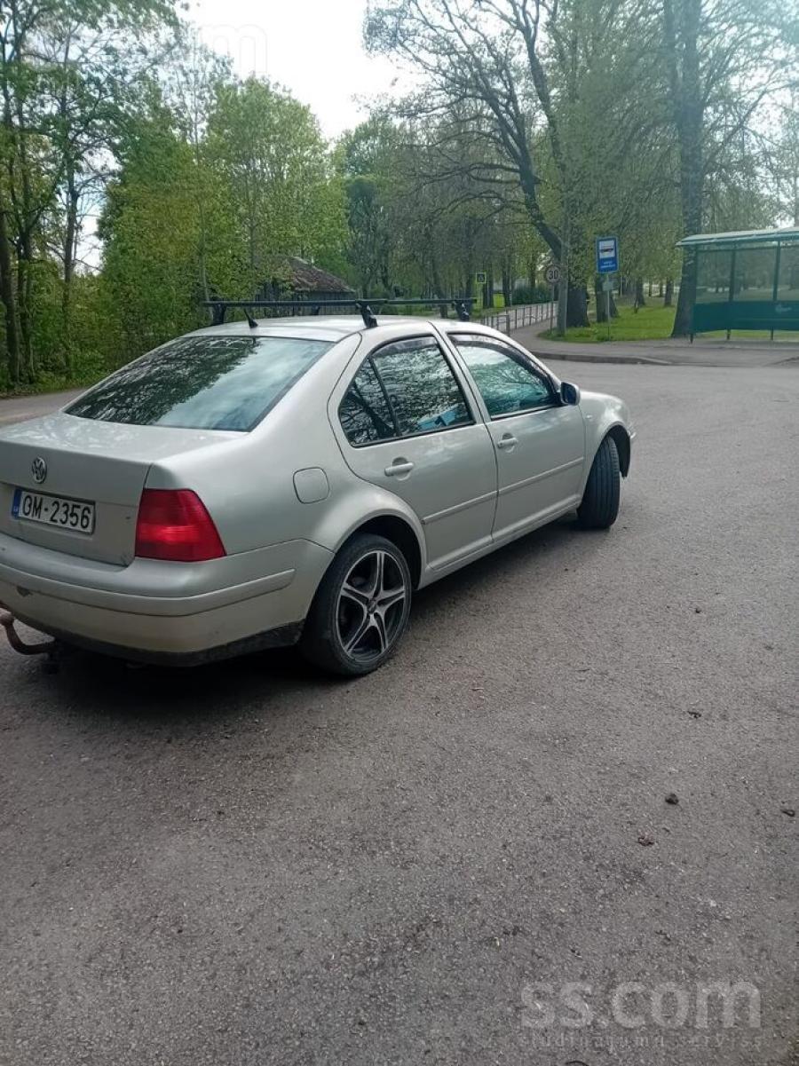 Volkswagen Bora 2000 in Saldus, with an engine capacity of 1.90 L and mileage of 450 thousand km for 1200 €, photo 6 on AUTOMOTO.COM.LV