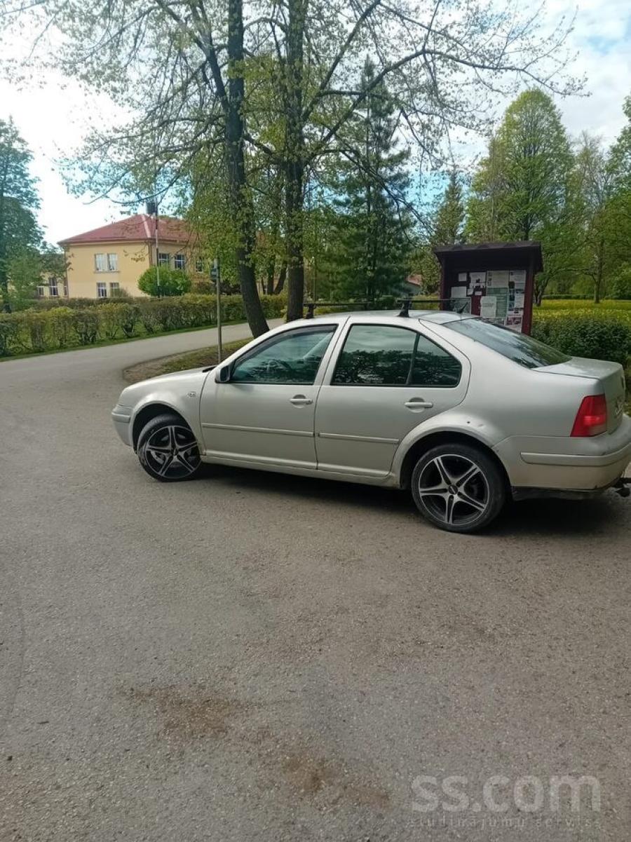 Volkswagen Bora 2000 in Saldus, with an engine capacity of 1.90 L and mileage of 450 thousand km for 1200 €, photo 7 on AUTOMOTO.COM.LV