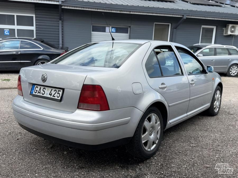 Volkswagen Bora 2000 Utena, ar dzinēja tilpumu 1.90 L un nobraukumu 269 tūkst. km par 1850 €, foto 5 vietnē AUTOMOTO.COM.LV