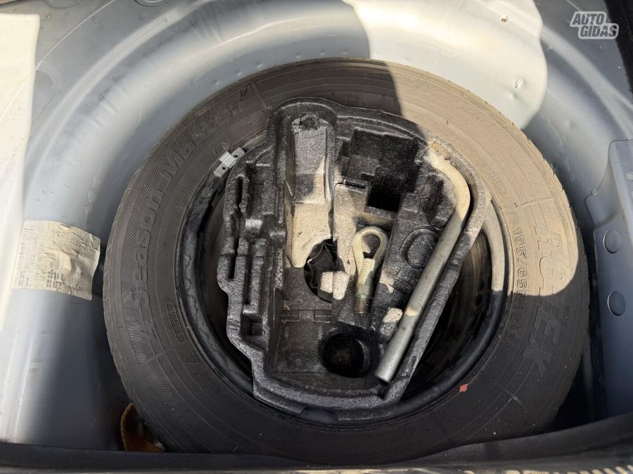 Volkswagen Bora 2000 Utena, ar dzinēja tilpumu 1.90 L un nobraukumu 269 tūkst. km par 1850 €, foto 21 vietnē AUTOMOTO.COM.LV