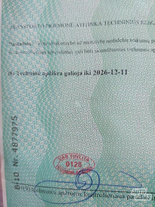 Фольксваген Бора 2000 в Вильнюс на AUTOMOTO.COM.LV Фольксваген Бора 2000 в Вильнюс, объемом двигателя 1.60 л и пробегом 222 тыс. км за 800 €, фото 6 на AUTOMOTO.COM.LV
