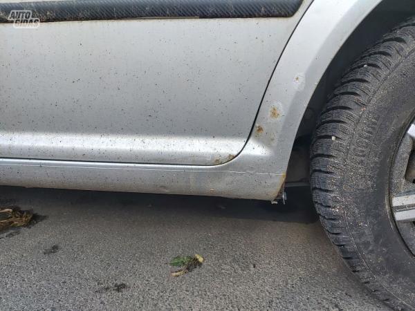 Фольксваген Бора 2000 в Вильнюс на AUTOMOTO.COM.LV Фольксваген Бора 2000 в Вильнюс, объемом двигателя 1.60 л и пробегом 222 тыс. км за 800 €, фото 9 на AUTOMOTO.COM.LV
