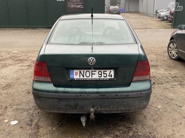 Volkswagen Bora 2001 Viļņa, ar dzinēja tilpumu 1.90 L un nobraukumu 300 tūkst. km par 420 €, foto 5 vietnē AUTOMOTO.COM.LV