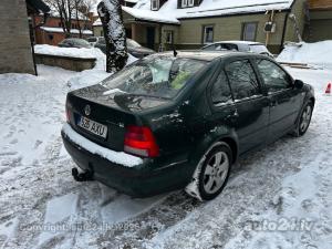 Volkswagen Bora 2001 in Rapla, with an engine capacity of 1.60 L and mileage of 215 thousand km for 1100 €, photo 4 on AUTOMOTO.COM.LV