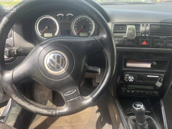 Volkswagen Bora 2001 in Salcininkai, with an engine capacity of 1.90 L and mileage of 320 thousand km for 550 €, photo 3 on AUTOMOTO.COM.LV