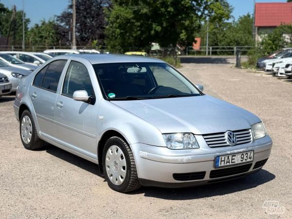 Volkswagen Bora 2001 Šilutė, ar dzinēja tilpumu 1.60 L un nobraukumu 244 tūkst. km par 950 €, foto 4 vietnē AUTOMOTO.COM.LV