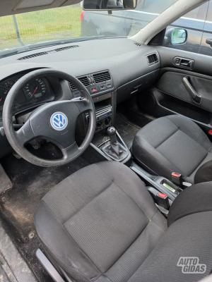 Volkswagen Bora 2001 in Silute, with an engine capacity of 1.90 L and mileage of 300 thousand km for 1050 €, photo 10 on AUTOMOTO.COM.LV