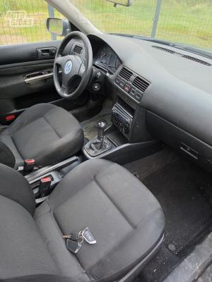 Volkswagen Bora 2001 in Silute, with an engine capacity of 1.90 L and mileage of 300 thousand km for 1050 €, photo 11 on AUTOMOTO.COM.LV
