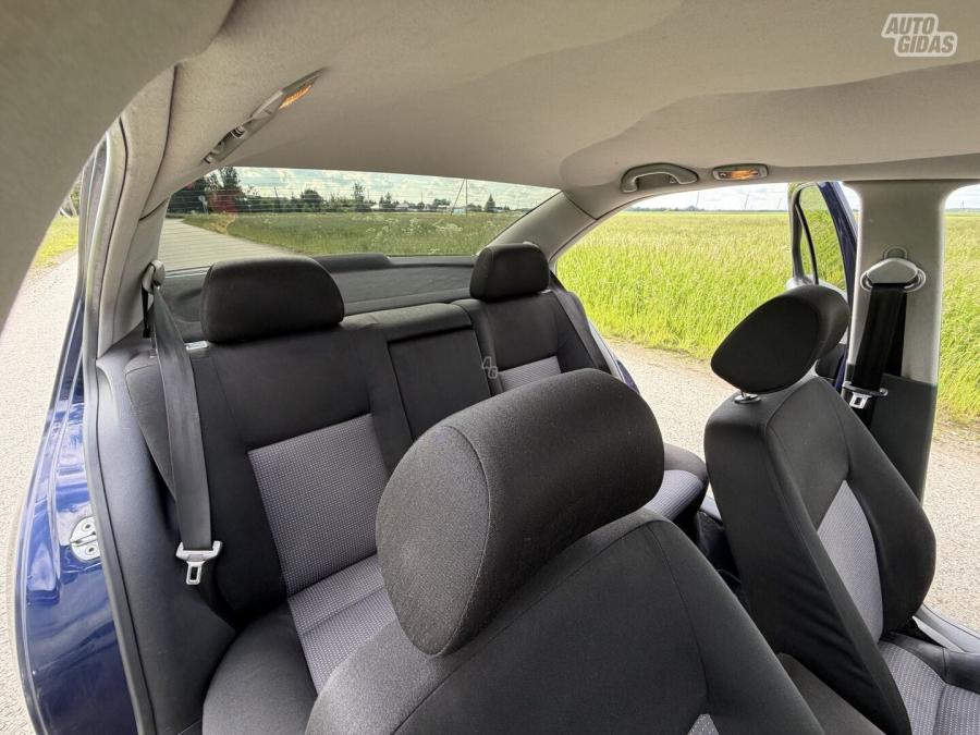 Volkswagen Bora 2002 Viļņa, ar dzinēja tilpumu 1.90 L un nobraukumu 358 tūkst. km par 2250 €, foto 16 vietnē AUTOMOTO.COM.LV