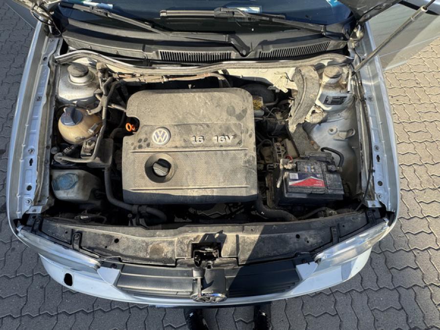 Volkswagen Bora 2002 Tallina, ar dzinēja tilpumu 1.60 L un nobraukumu 207 tūkst. km par 1500 €, foto 10 vietnē AUTOMOTO.COM.LV