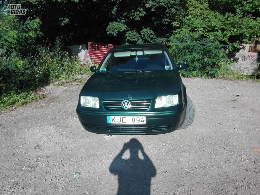 Volkswagen Bora 2002 in Vilnius, with an engine capacity of 1.90 L and mileage of 277 thousand km for 450 €, photo 3 on AUTOMOTO.COM.LV