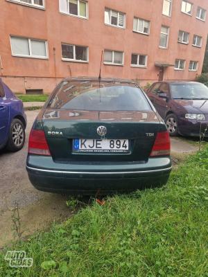 Volkswagen Bora 2002 in Vilnius, with an engine capacity of 1.90 L and mileage of 277 thousand km for 450 €, photo 7 on AUTOMOTO.COM.LV