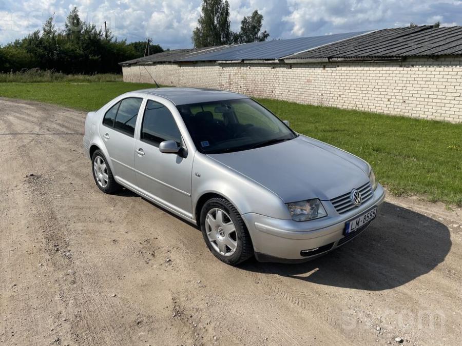 Volkswagen Bora 2003 Kuldīga, ar dzinēja tilpumu 1.60 L un nobraukumu 335 tūkst. km par 600 €, foto 3 vietnē AUTOMOTO.COM.LV
