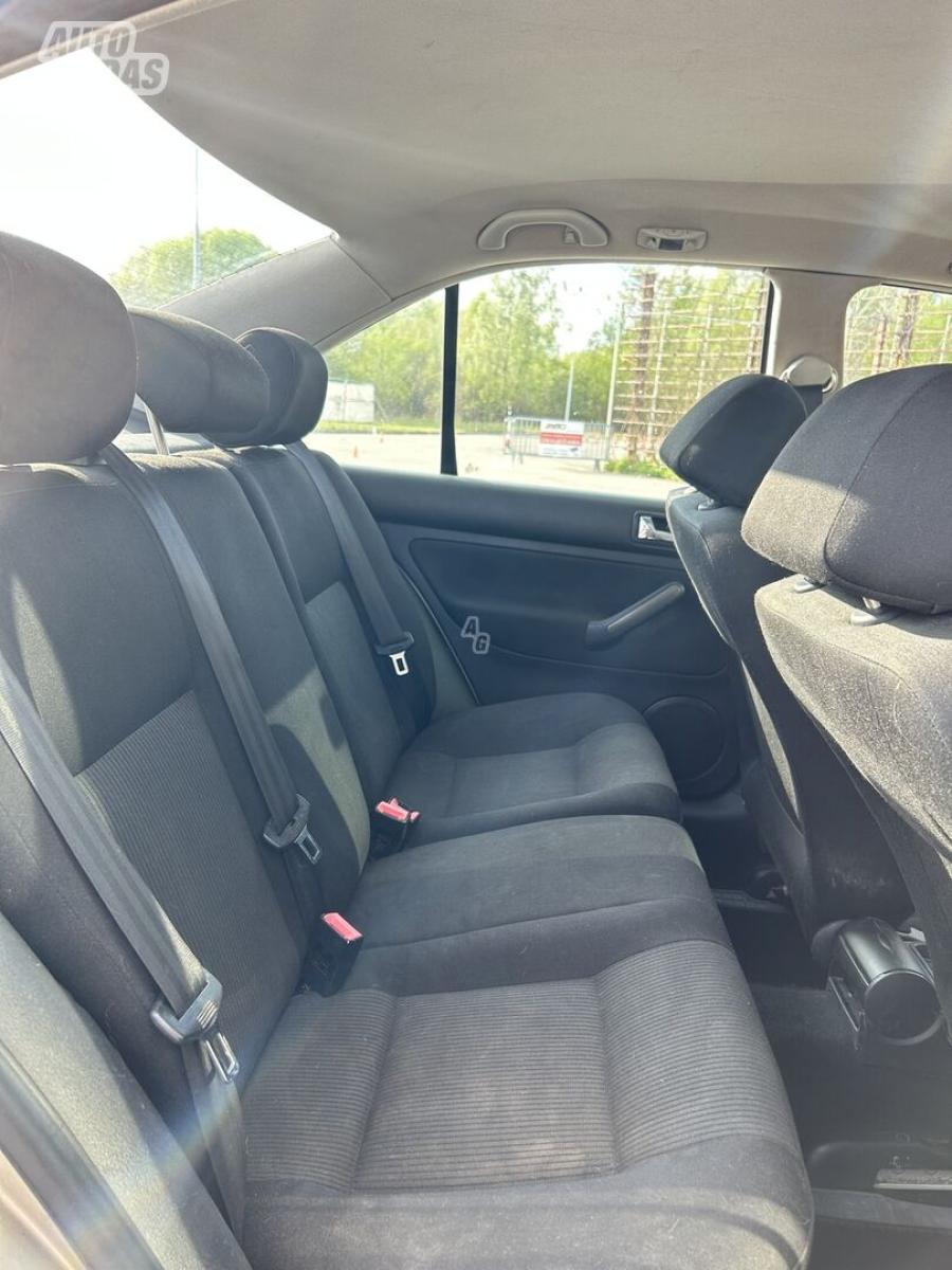 Volkswagen Bora 2004 Šauļi, ar dzinēja tilpumu 1.90 L un nobraukumu 399 tūkst. km par 900 €, foto 8 vietnē AUTOMOTO.COM.LV