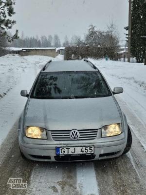 Volkswagen Bora 2000 in Vilnius, with an engine capacity of 1.90 L and mileage of 300 thousand km for 950 €, photo 2 on AUTOMOTO.COM.LV