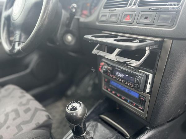 Volkswagen Bora 2000 in Klaipeda, with an engine capacity of 1.90 L and mileage of 301 thousand km for 630 €, photo 10 on AUTOMOTO.COM.LV