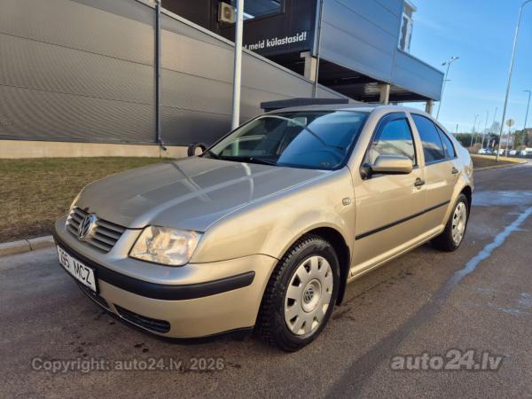 Dzeltens Volkswagen Bora 2002 Tallina, ar dzinēja tilpumu 1.60 L un nobraukumu 280 tūkst. km par 999 €, foto 1 vietnē AUTOMOTO.COM.LV