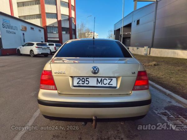 Dzeltens Volkswagen Bora 2002 Tallina, ar dzinēja tilpumu 1.60 L un nobraukumu 280 tūkst. km par 999 €, foto 4 vietnē AUTOMOTO.COM.LV
