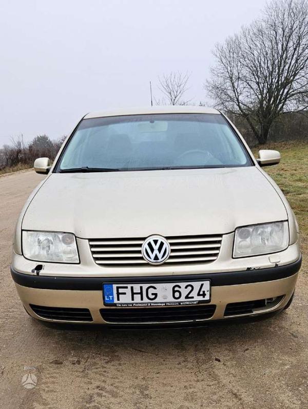 Dzeltens Volkswagen Bora 2003 Viļņa, ar dzinēja tilpumu 1.60 L un nobraukumu 231 tūkst. km par 550 €, foto 8 vietnē AUTOMOTO.COM.LV