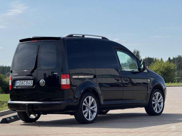 Melns Volkswagen Caddy 2006 Viļņa, ar dzinēja tilpumu 1.90 L un nobraukumu 287 tūkst. km par 3600 €, foto 9 vietnē AUTOMOTO.COM.LV