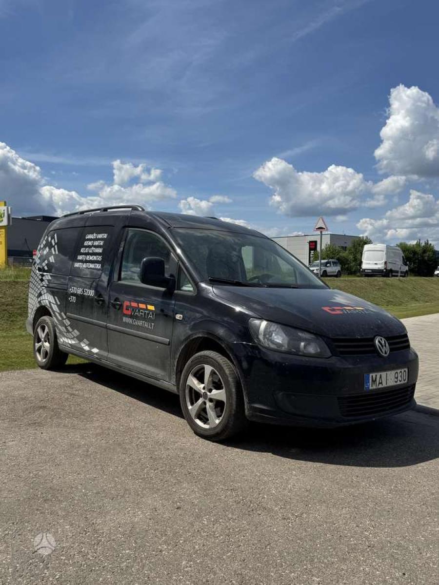Black Volkswagen Caddy 2013 in Vilnius, with an engine capacity of 1.60 L and mileage of 420 thousand km for 3200 €, photo 1 on AUTOMOTO.COM.LV