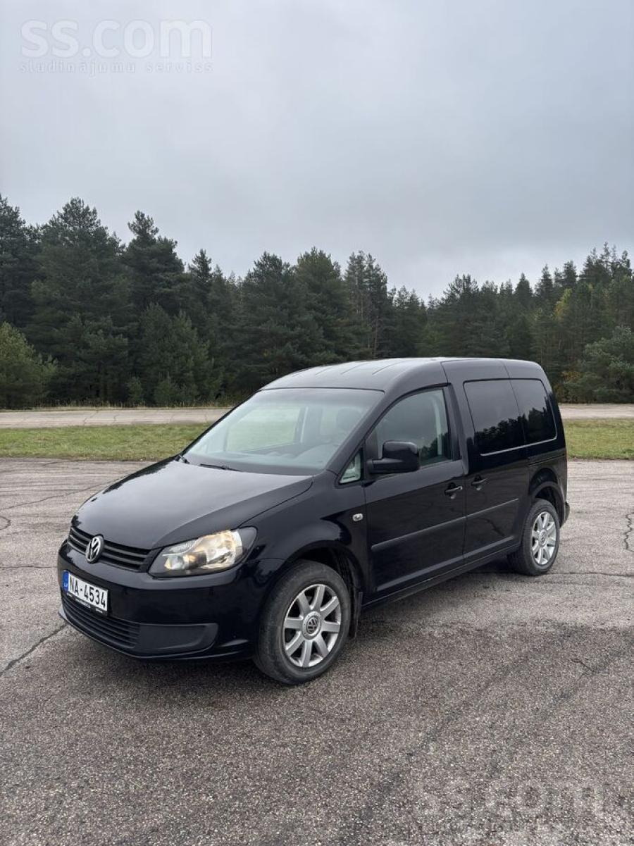 Melns Volkswagen Caddy 2013 Tukums, ar dzinēja tilpumu 1.60 L un nobraukumu 246 tūkst. km par 4900 €, foto 1 vietnē AUTOMOTO.COM.LV
