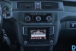 Melns Volkswagen Caddy 2017 Liepāja, ar dzinēja tilpumu 2.00 L un nobraukumu 341 tūkst. km par 10500 €, foto 9 vietnē AUTOMOTO.COM.LV