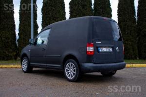 Black Volkswagen Caddy 2004 in Jelgava, with an engine capacity of 2.00 L and mileage of 277 thousand km for 1750 €, photo 4 on AUTOMOTO.COM.LV