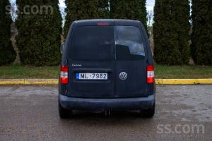 Black Volkswagen Caddy 2004 in Jelgava, with an engine capacity of 2.00 L and mileage of 277 thousand km for 1750 €, photo 5 on AUTOMOTO.COM.LV