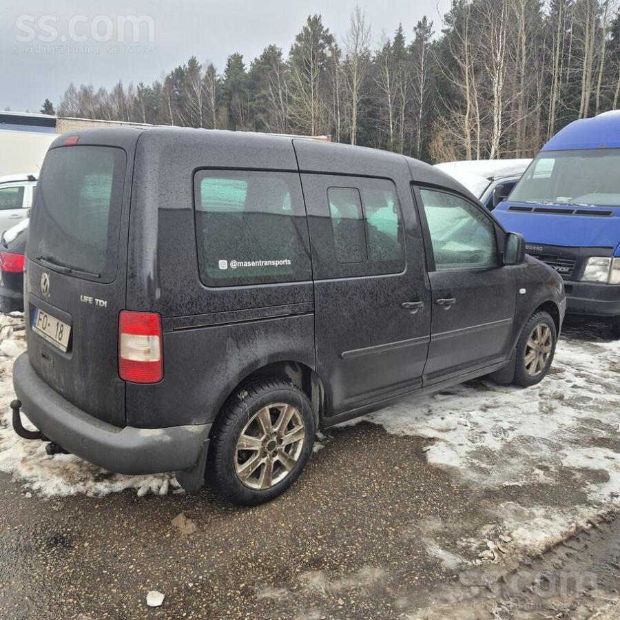 Melns Volkswagen Caddy 2004 Cēsis, ar dzinēja tilpumu 1.90 L un nobraukumu 349 tūkst. km par 2500 €, foto 4 vietnē AUTOMOTO.COM.LV