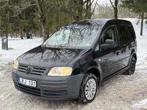 Melns Volkswagen Caddy 2005 Kauņa, ar dzinēja tilpumu 1.90 L un nobraukumu 370 tūkst. km par 1450 €, foto  vietnē AUTOMOTO.COM.LV