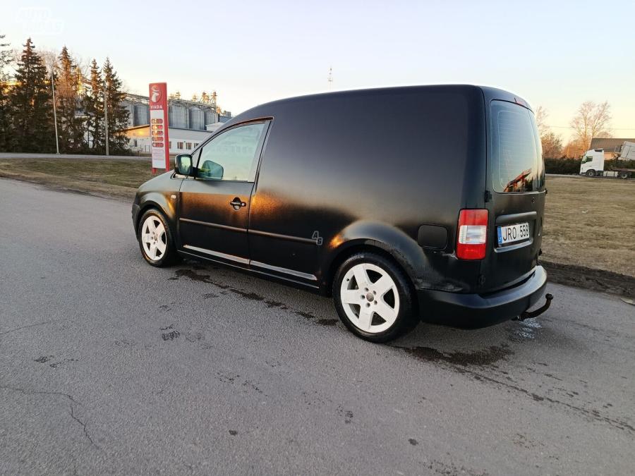 Melns Volkswagen Caddy 2006 Joniškis, ar dzinēja tilpumu 1.90 L un nobraukumu 415 tūkst. km par 1350 €, foto 1 vietnē AUTOMOTO.COM.LV