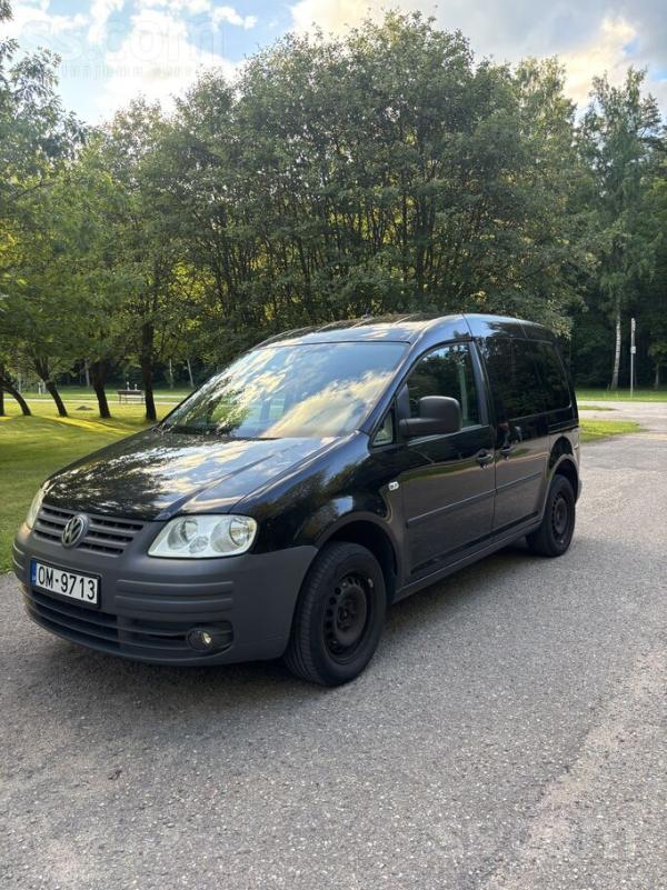 Black Volkswagen Caddy 2006 in Riga, with an engine capacity of 1.90 L and mileage of 251 thousand km for 4100 €, photo 1 on AUTOMOTO.COM.LV
