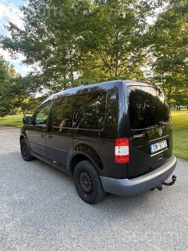 Black Volkswagen Caddy 2006 in Riga, with an engine capacity of 1.90 L and mileage of 251 thousand km for 4100 €, photo 3 on AUTOMOTO.COM.LV