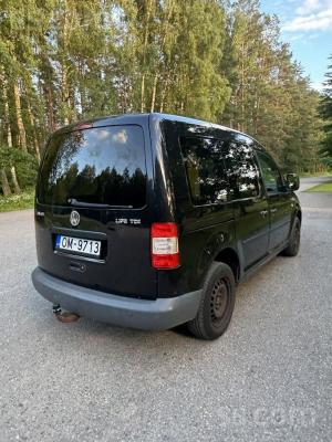 Black Volkswagen Caddy 2006 in Riga, with an engine capacity of 1.90 L and mileage of 251 thousand km for 4100 €, photo 5 on AUTOMOTO.COM.LV