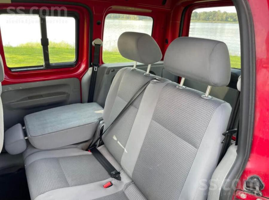 Melns Volkswagen Caddy 2006 Rīga, ar dzinēja tilpumu 1.90 L un nobraukumu 440 tūkst. km par 1750 €, foto 7 vietnē AUTOMOTO.COM.LV