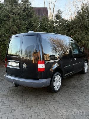 Black Volkswagen Caddy 2007 in Tukums, with an engine capacity of 1.90 L and mileage of 397 thousand km for 3650 €, photo 4 on AUTOMOTO.COM.LV