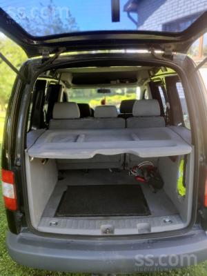 Black Volkswagen Caddy 2007 in Bauska, with an engine capacity of 1.90 L and mileage of 263 thousand km for 3400 €, photo 8 on AUTOMOTO.COM.LV