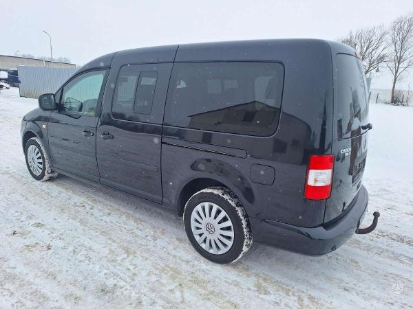 Black Volkswagen Caddy 2008 in Marijampole, with an engine capacity of 2.00 L and mileage of 274 thousand km for 5550 €, photo 7 on AUTOMOTO.COM.LV