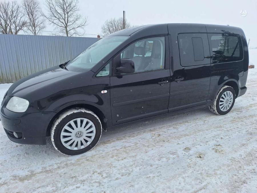 Melns Volkswagen Caddy 2008 Marijampole, ar dzinēja tilpumu 2.00 L un nobraukumu 274 tūkst. km par 5350 €, foto 1 vietnē AUTOMOTO.COM.LV