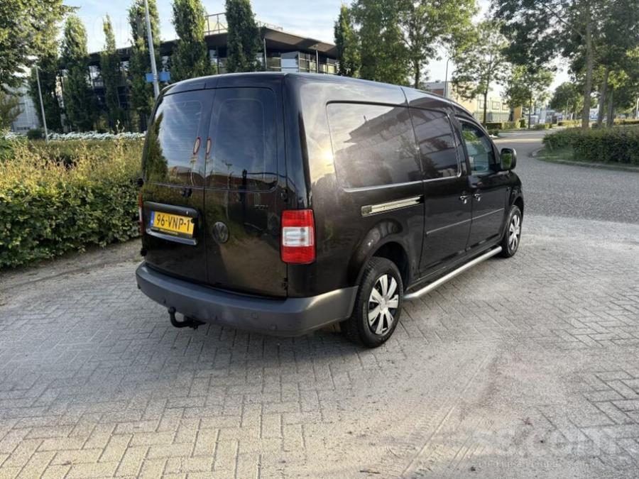 Black Volkswagen Caddy 2008 in Ogre, with an engine capacity of 1.90 L and mileage of 244 thousand km for 4950 €, photo 6 on AUTOMOTO.COM.LV