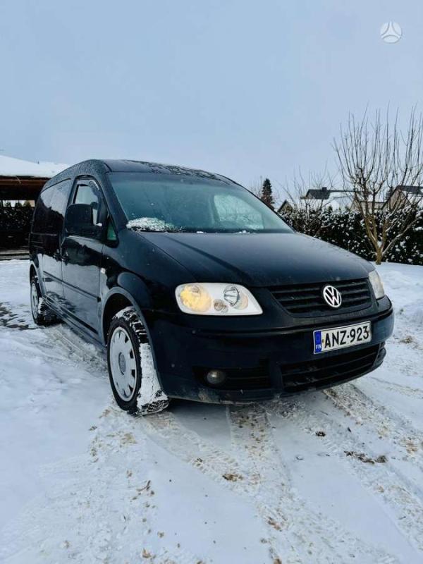 Melns Volkswagen Caddy 2009 Kauņa, ar dzinēja tilpumu 1.90 L un nobraukumu 300 tūkst. km par 5450 €, foto 1 vietnē AUTOMOTO.COM.LV