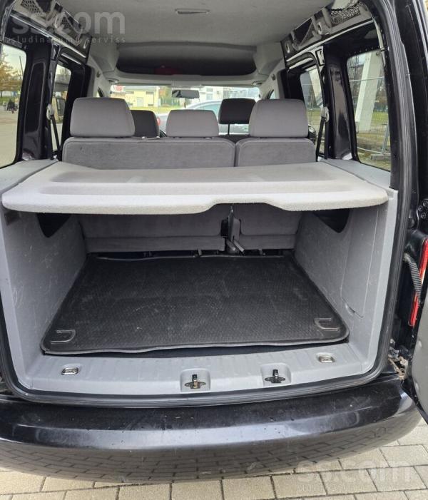 Black Volkswagen Caddy 2009 in Riga, with an engine capacity of 1.90 L and mileage of 260 thousand km for 5000 €, photo 5 on AUTOMOTO.COM.LV