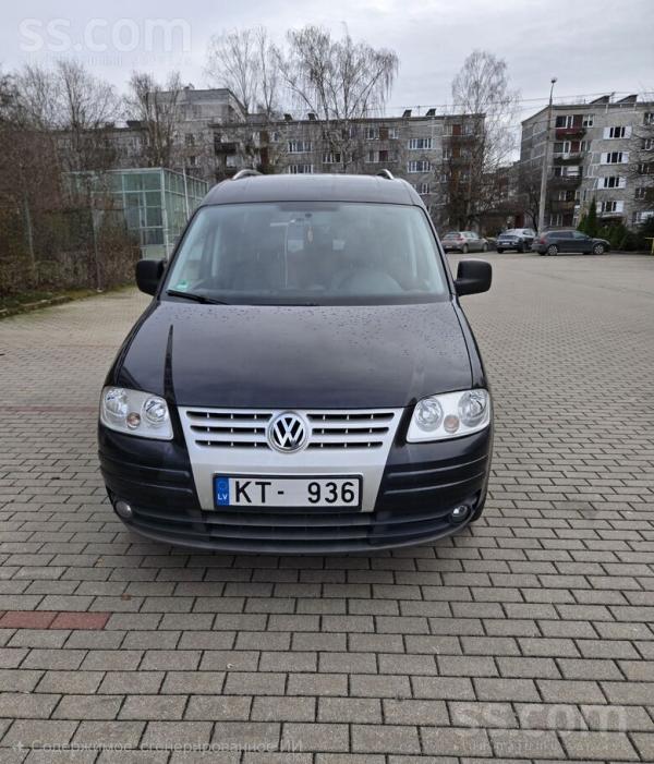 Melns Volkswagen Caddy 2009 Rīga, ar dzinēja tilpumu 1.90 L un nobraukumu 260 tūkst. km par 4500 €, foto 2 vietnē AUTOMOTO.COM.LV