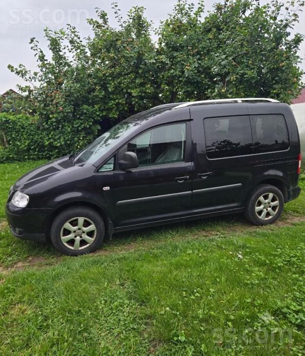 Melns Volkswagen Caddy 2009 Rīga, ar dzinēja tilpumu 1.90 L un nobraukumu 260 tūkst. km par 4500 €, foto 7 vietnē AUTOMOTO.COM.LV